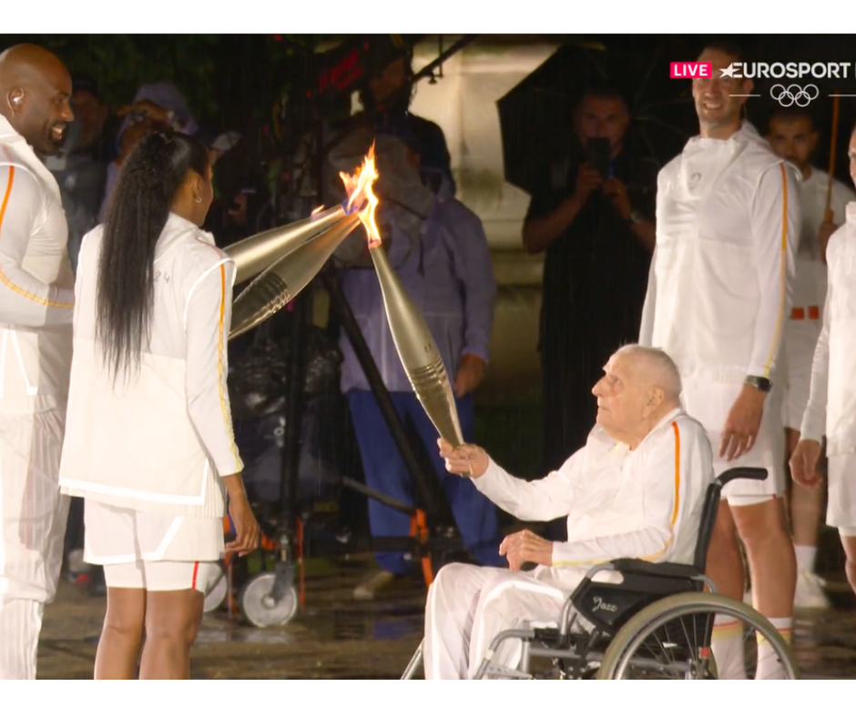 Flamme Olympique : Charles Coste JO 2024 - FEHR Group